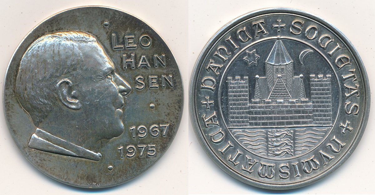 1975, Leo Hansen, formand for Dansk Numismatisk Forening 1967-75, sølv ...